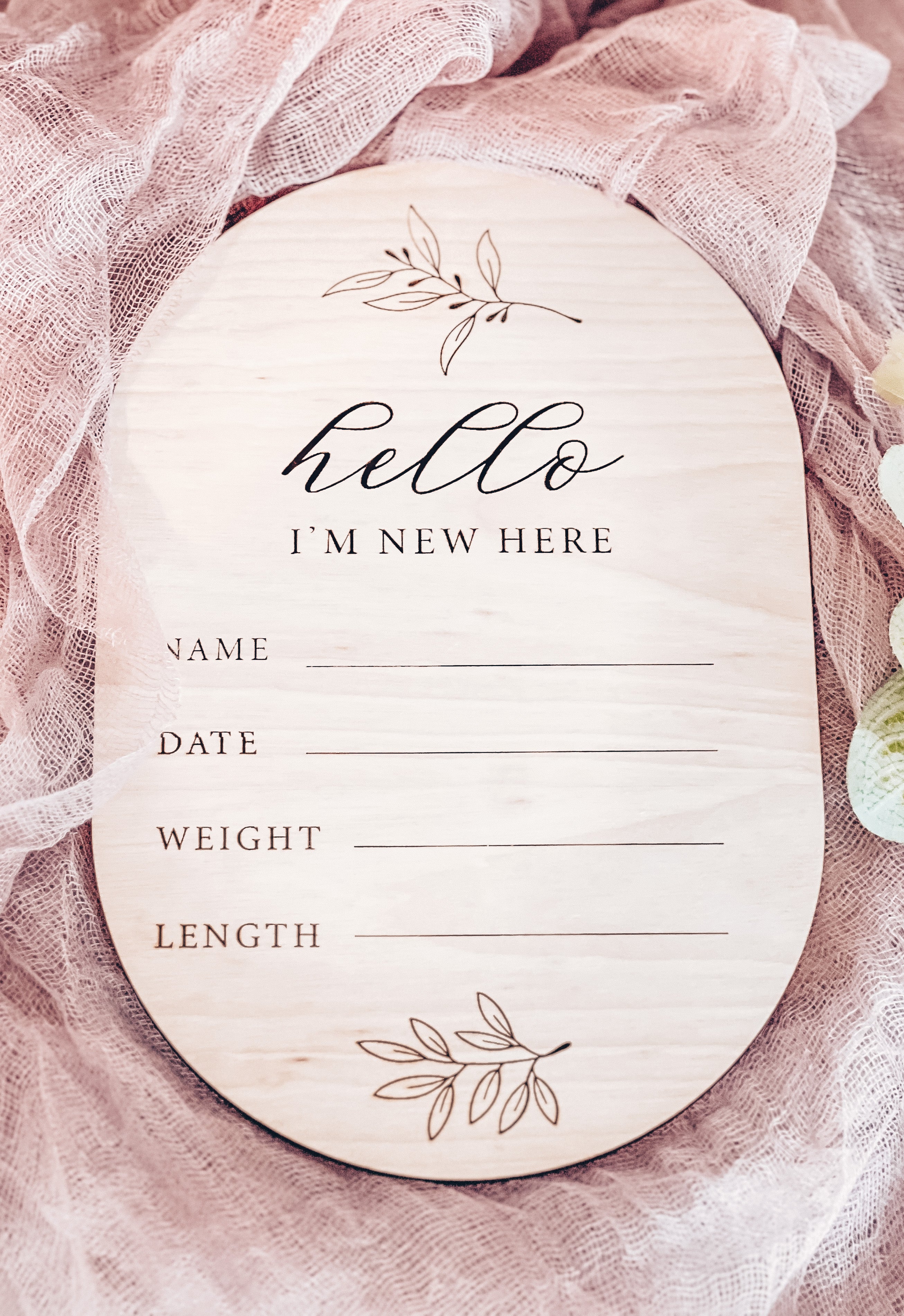 Gender Neutral Birth Announcement Wood Engraved Sign – estilobohemio